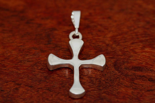 Four Point Cross Pendant in Sterling-Medium – Ambriz Jewelry